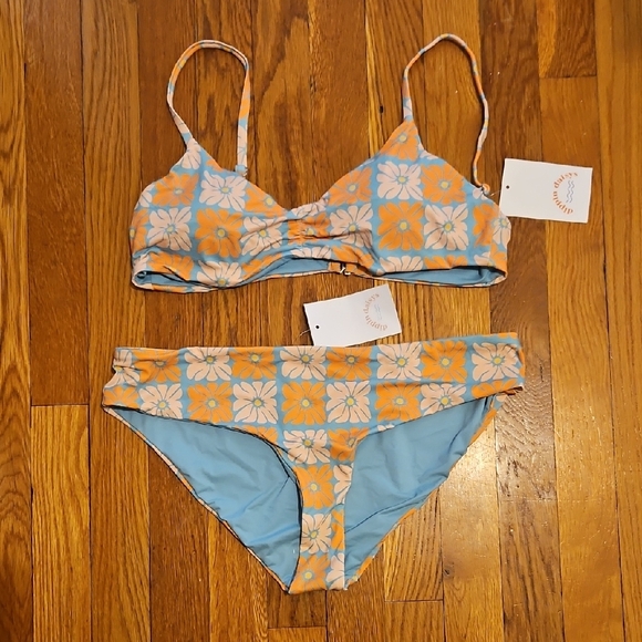 Dippin' Daisy's | Swim | Dippin Daisys Blue And Orange Floral Bikini ...